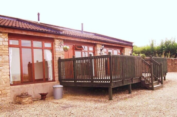 Hare Cottage - 1 Bedroom (Sleeps 2) Cottage in Kelston (P176336) - No ...