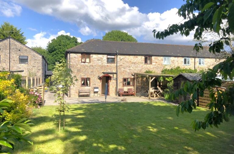 The Linney - 2 Bedroom (Sleeps 4) Barn in Teigngrace (P217504) - No ...