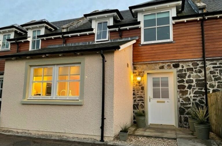 Pitlethie Steading - 2 Bedroom (Sleeps 4) House in Leuchars, St Andrews ...