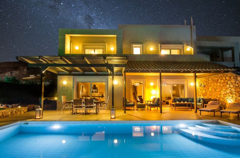 Villa Rentals Rhodes - No Booking Fees